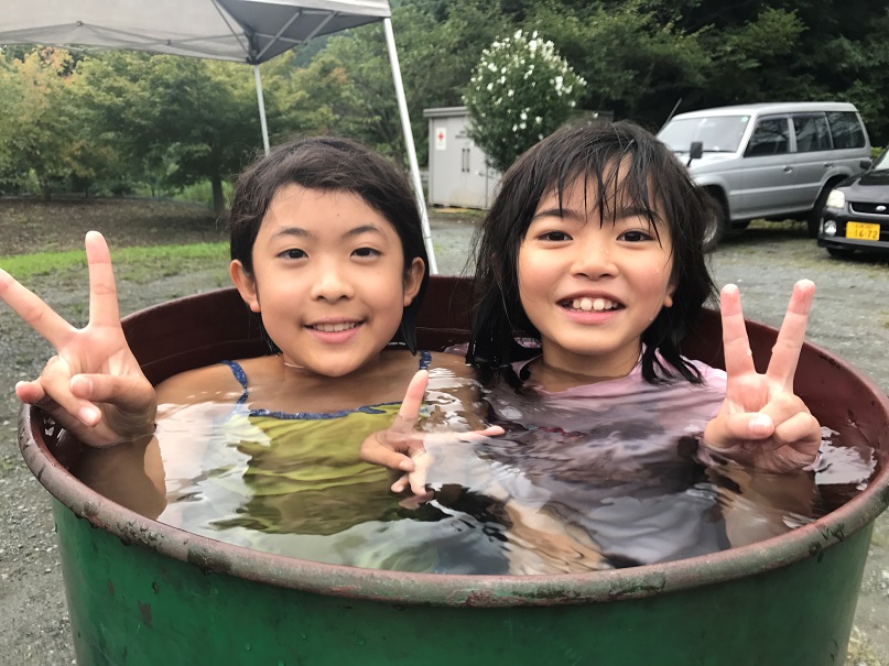 サマーキャンプドラム缶投稿画像251枚and小学生合宿お風呂